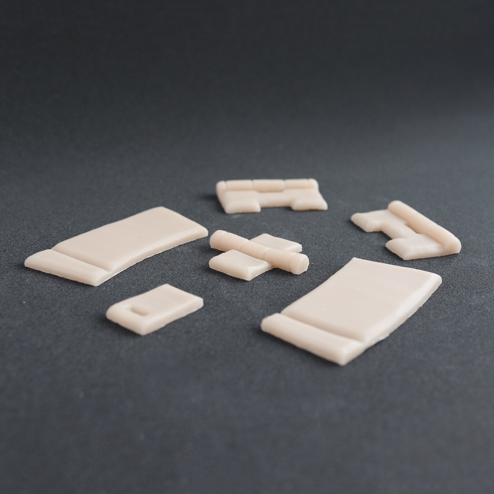 Silicone Prosthetic Hinges - Incredible Special Effects – Meduusat Studio